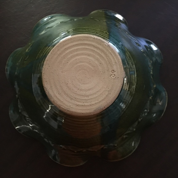 Other | Gorgeous Artisan Pottery Fluted Bowl In Earthtones | Poshmark
